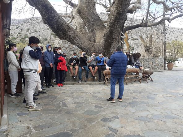 Εκπαιδευτική εκδρομή της Γ’ Γυμνασίου στην Χίο – Πρότυπο Eκπαιδευτήριο ...